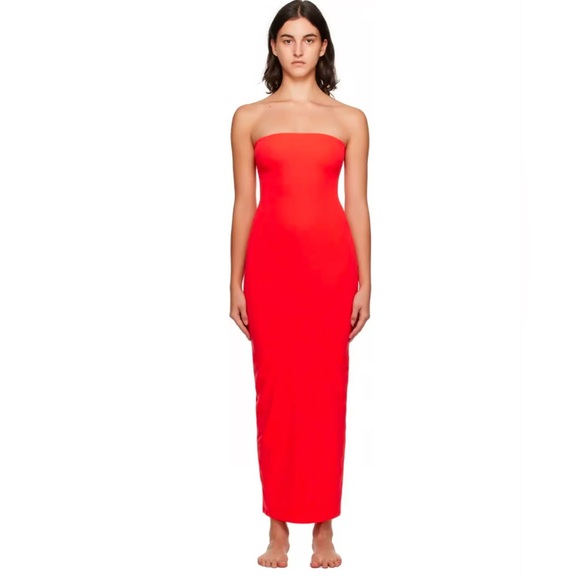 SKIMS | Dresses | Skims Fits Everybody Strapless Tube Dress Poppy M Nwt ...